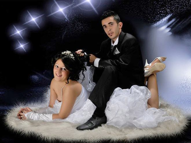 21 Of The Most Awkward Couples Of All Time Pleated Jeans 21-of-the-most-awkward-couples-of-all-time-pleated-jeans