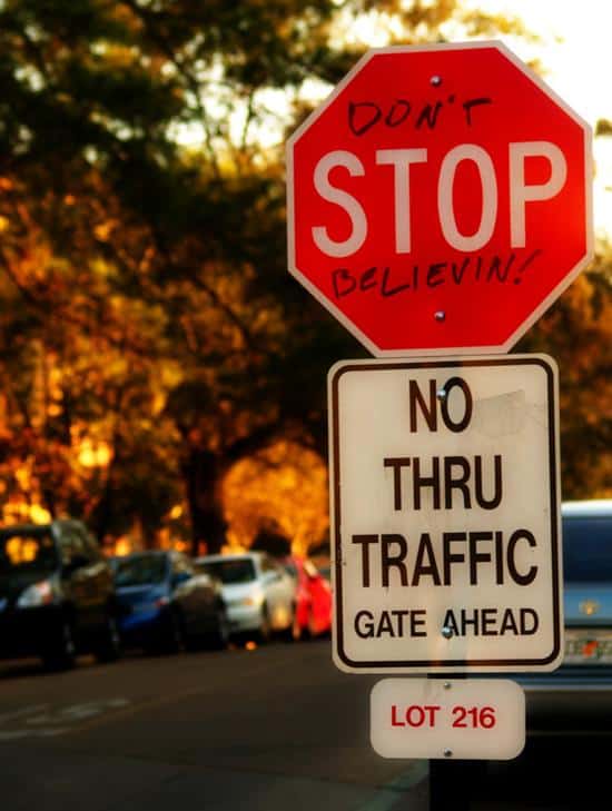 24 Funny Street Pranks and Signs