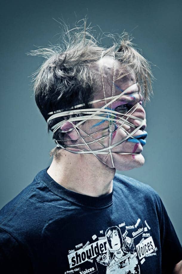 Rubber Band Faces (20 Pics)