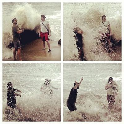 20 Funny Beach Pics That Will Make You Wish Summer Could Last Forever